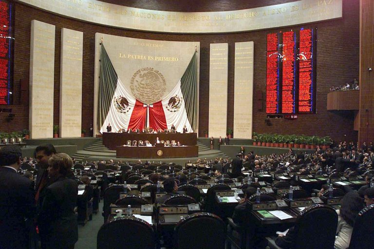 ¿cuál Es La Diferencia Entre Diputados Y Senadores Difiere